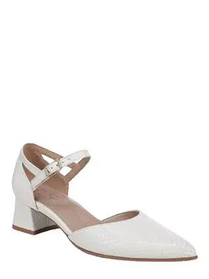 Naturalizer Maddox Pointed Toe Pumps - Warm White