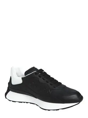 Alexander McQueen Sprint Runner Sneakers - Black/white