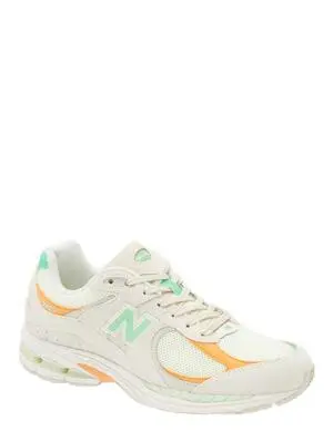 NEW BALANCE Gender Inclusive 2002r Sneaker - Linen/green Apple