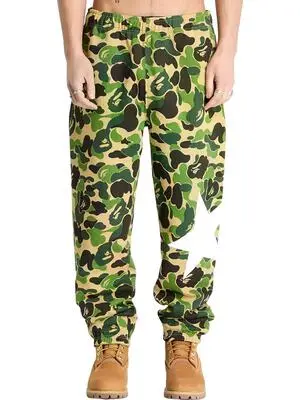 A BATHING APE Abc Camo Star Sweatpants - Green