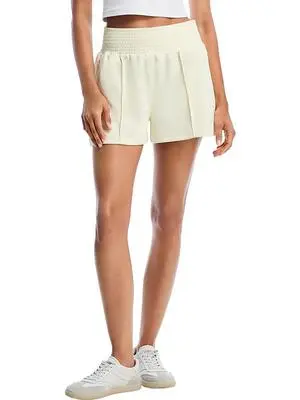Sweaty Betty Sand Wash Shorts - Buttercream