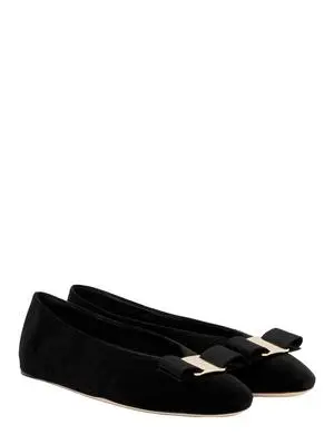 FERRAGAMO Vanna Velvet Ballet Flats - Black