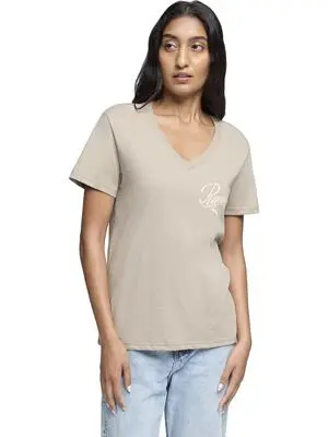 PUMA Essentials Script V-Neck T-Shirt Beige