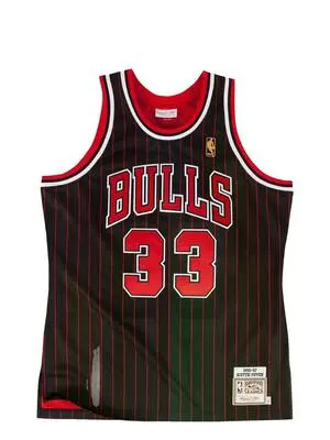 Mitchell & Ness Bulls Scottie Pippen 1996 Jersey - Black