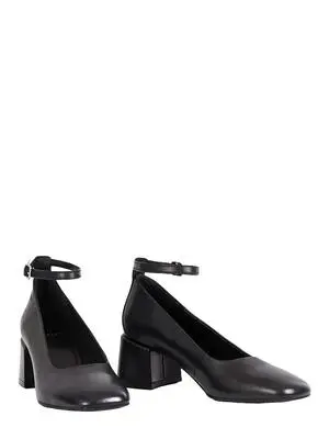 VAGABOND SHOEMAKERS Square-toe Pumps - Black