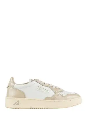 AUTRY Medalist Low Leather Sneakers Beige, White
