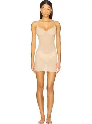 Commando Featherlight Control Full Strapless Slip - Beige