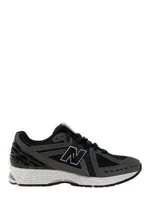 NEW BALANCE 1906r Low-top Sneakers - Black