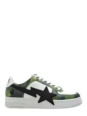 A BATHING APE Star-appliqué Camouflage-pattern Sneakers - White