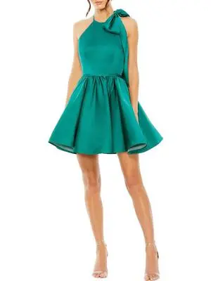 Mac Duggal High Neck Mini Satin Dress With Bow - Emerald