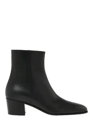 GIANVITO ROSSI Spencer Bootie - Black Calf