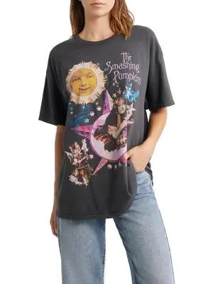 MERCH TRAFFIC The Smashing Pumpkins Celestial Graphic T-shirt - Black