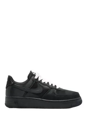 Nike Lace-up Low-top Sneakers - Black