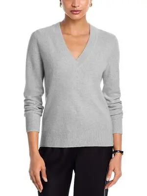 Aqua 100% Cashmere V-neck Sweater - Light Gray