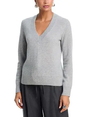 Aqua 100% Cashmere V-neck Sweater - Light Gray