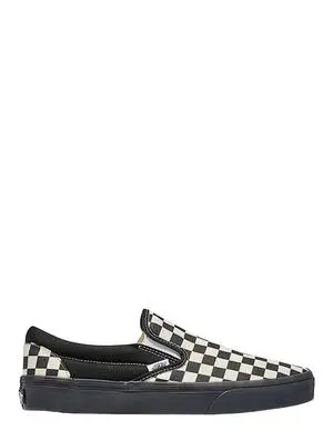 VANS Classic Slip-on With Checkerboard Design - Black/white