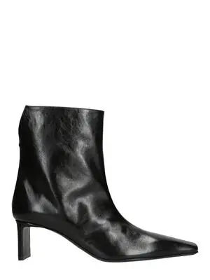 Khaite Leather Ona Ankle Boots 55 - Black