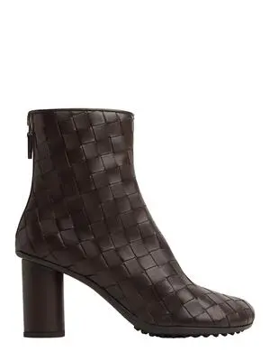 BOTTEGA  VENETA Intrecciato Leather Ankle Boot - Fondant