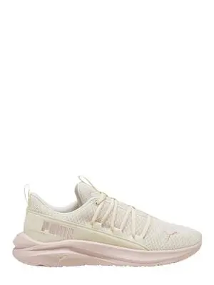 PUMA Softride One4all Sneakers - Cream