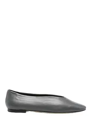AeydĒ Pointed-toe Leather Flats - Grey