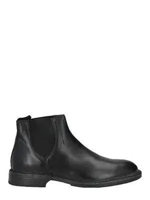 Moma Dark Leather Chelsea Boots - Black