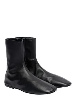 Dries Van Noten Globe Leather Ankle Boots - Black