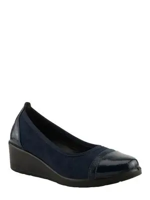 SPRING STEP SHOES Macadi Cap Toe Wedge Pumps - Navy