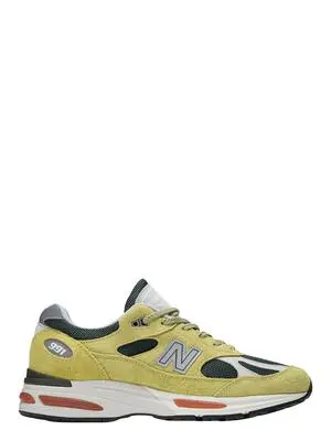 NEW BALANCE Made In Uk 991v2 - Beechnut With Trekking Green And Oyster Mushroom