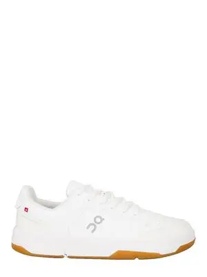 On The Roger Clubhouse Sneakers - White & Ivory
