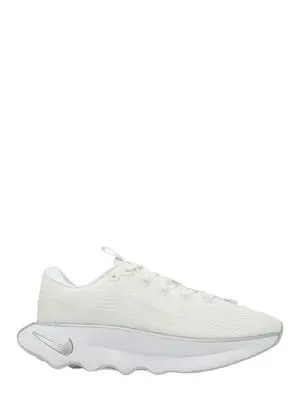 Nike Motiva Sneakers - White