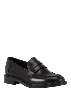 VAGABOND SHOEMAKERS Amina Loafer Flats - Black