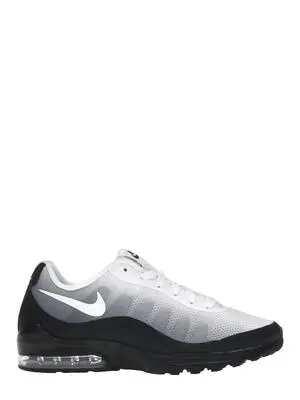 Nike Air Max Invigor Print Sneakers - Black/white/cool Grey