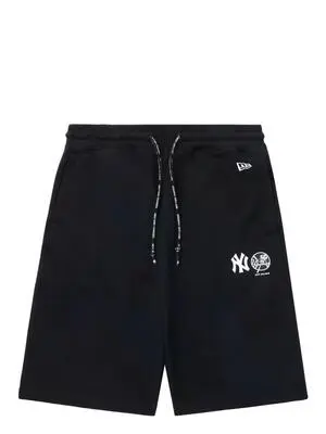 New Era Logo-patch Shorts - Black