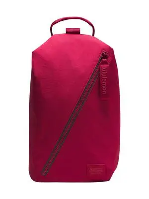 Lululemon Fast Track 2.0 9l Bag - Berry Rumble