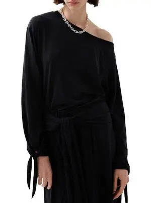 SCALPERS Asymmetric Knot Tee - Black