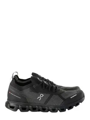 On Cloud 6 Versa Low-Top Sneakers Black