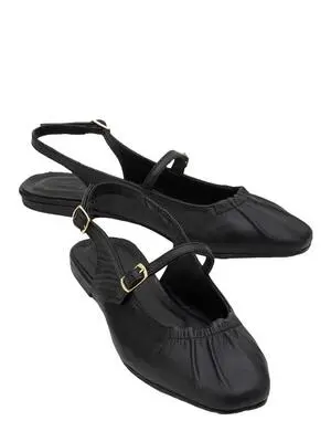 FOREVER & ALWAYS SHOES Leather Closed-toe Sandal - Black Leather