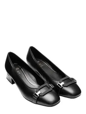 ARA Glacier Pump - Black