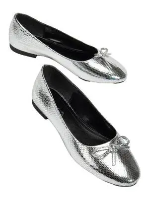 PROLOGUE SHOES Amy Ballerina Flats - Silver Faux Leather