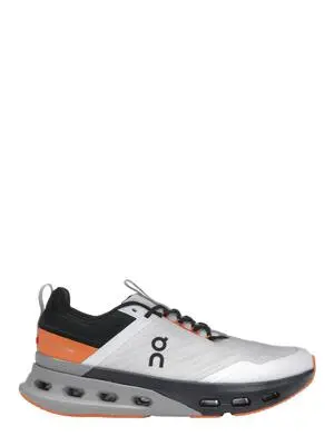 On Cloudnova Xin Sneakers - Frost/orange