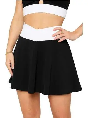 FABLETICS Crossover Flounce Skirt - Black/classic White