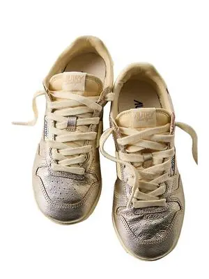 Free People Autry Windspin Low Metallic Sneakers - Platinum/rutabaga
