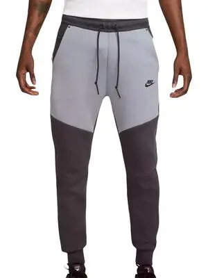 Nike Tech Fleece Joggers - Grey