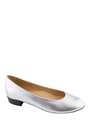 MARC JOSEPH NEW YORK Madison Leather Flat - Silver Metallic