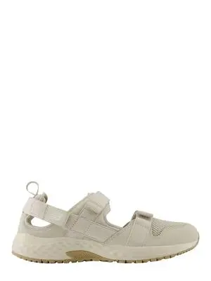 NEW BALANCE Fresh Foam UA710