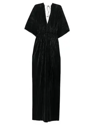 ROSERRY Pleated V-neck Maxi Dress - Black