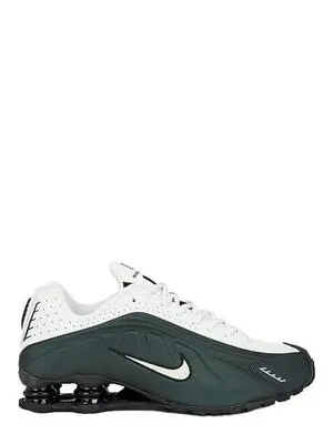 Nike Shox R4 Sneaker Black Spruce  Olive Aura  Spruce Aura  &