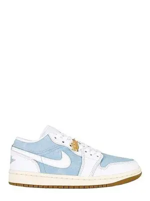 JORDAN 1 Low Se Sneaker - Worn Blue  White  Gum Light Brown & Sail