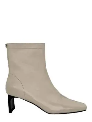 AMIE RAFA Harlow Leather Bootie - Off-white