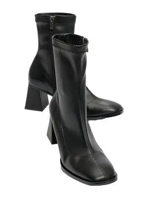 PROLOGUE SHOES Plesa Chunky Heel Boots - Black Faux Leather